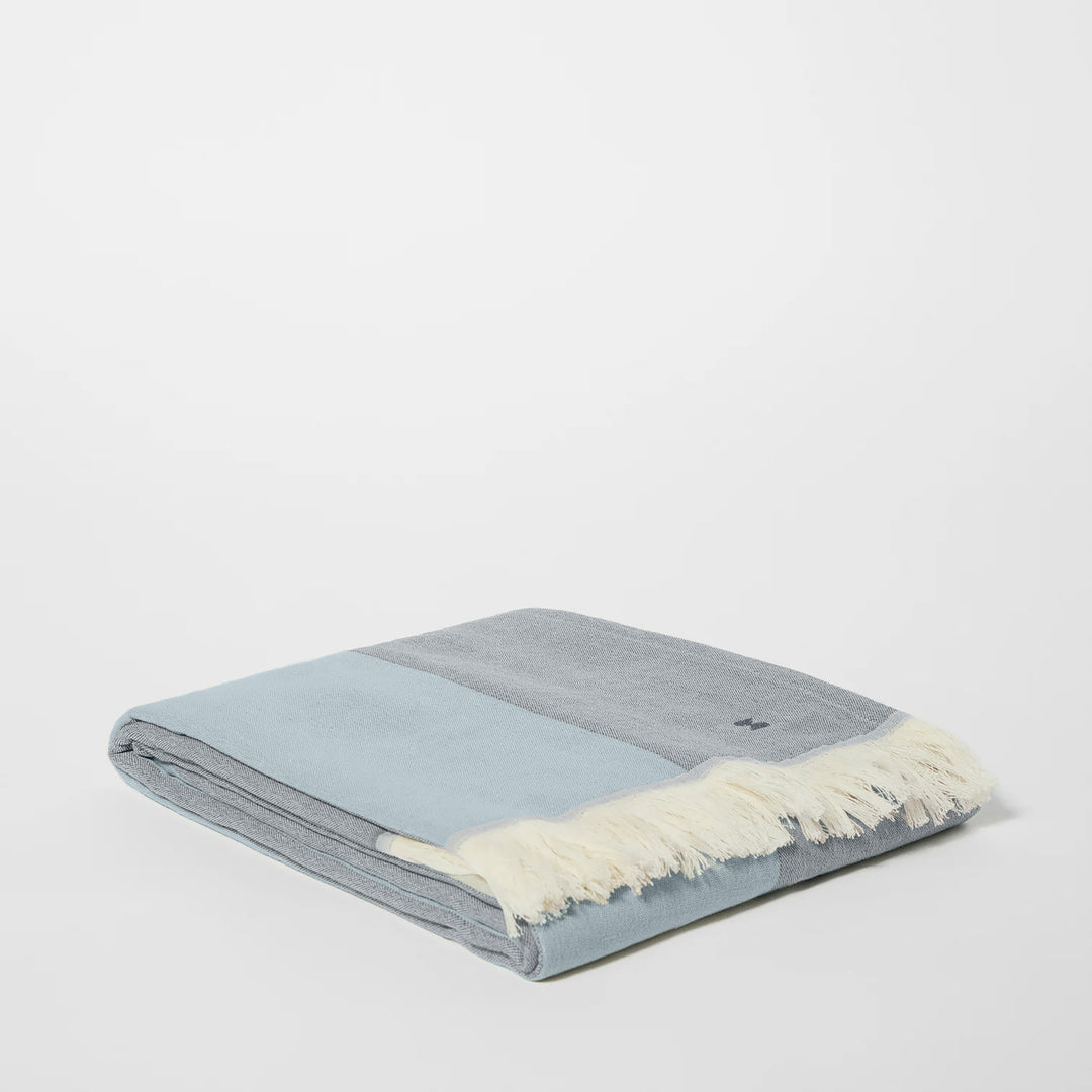 Hammam Beach Towel | Authentic, Lightweight & Quick-Drying – Singular ...