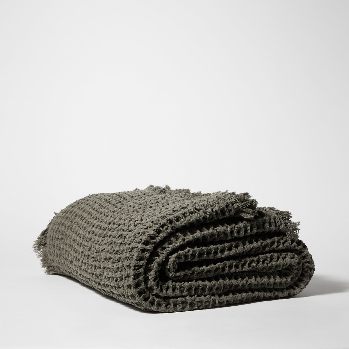 Waffle Knit Bedspread | Oversized Design | Timeless Texture